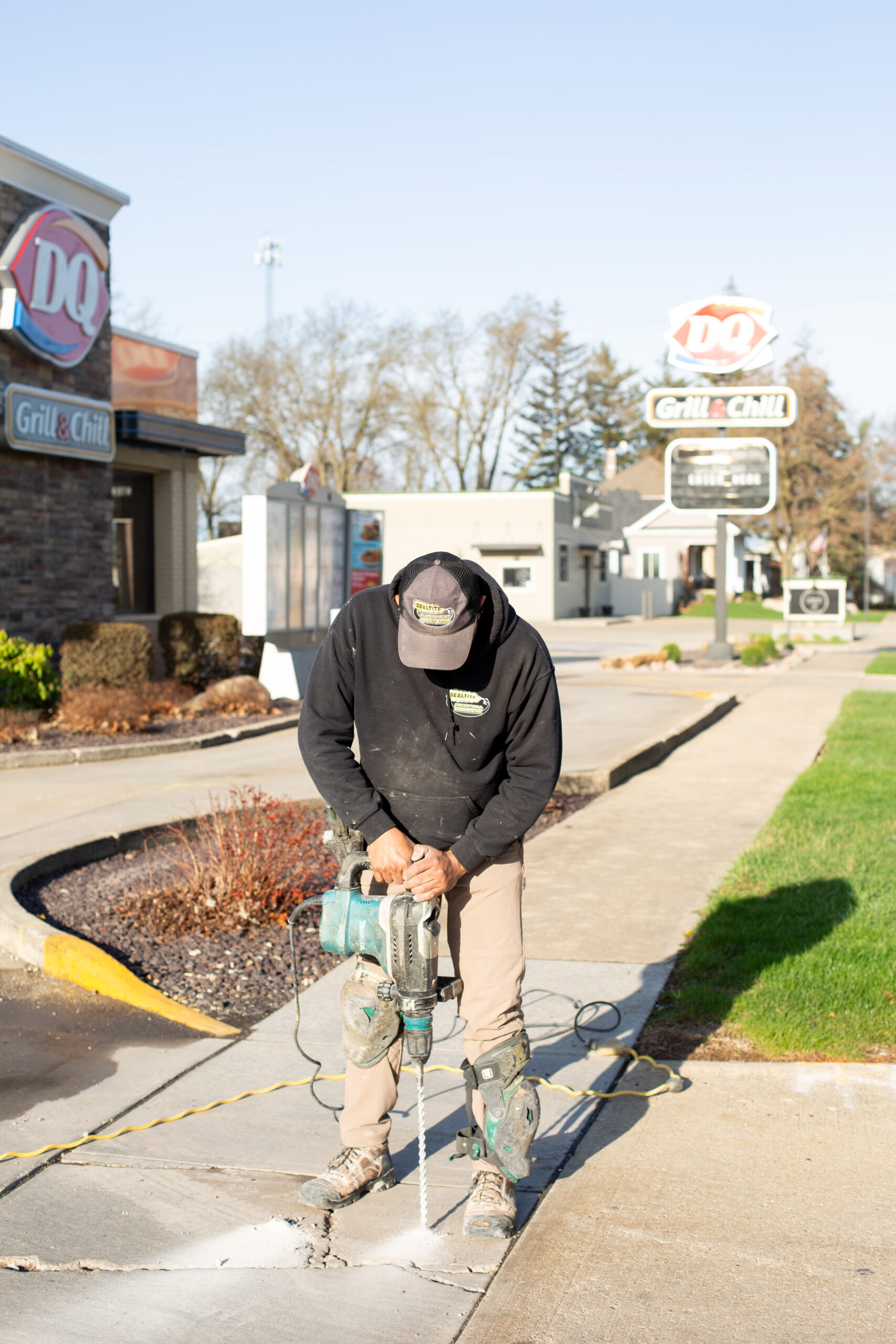 Slabjacking for Commercial Properties: Minimizing Downtime During ...